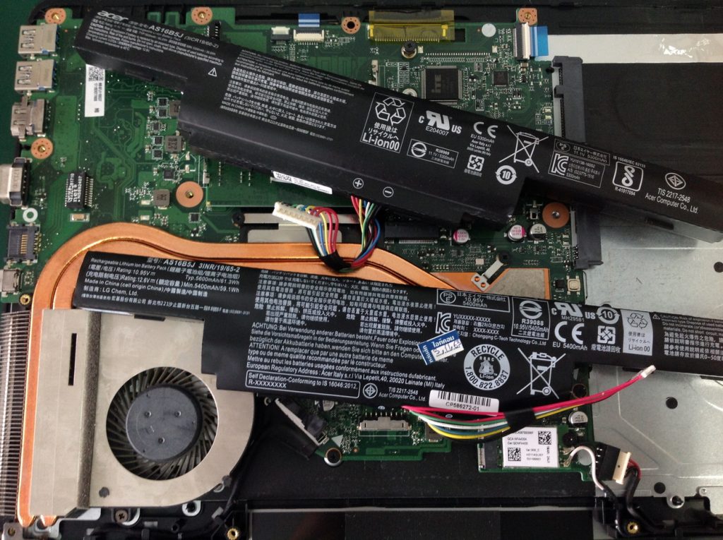 ACER F5-573G เปลี่ยนแบต - ศูนย์ซ่อมโน๊ตบุ๊คหล่มสัก