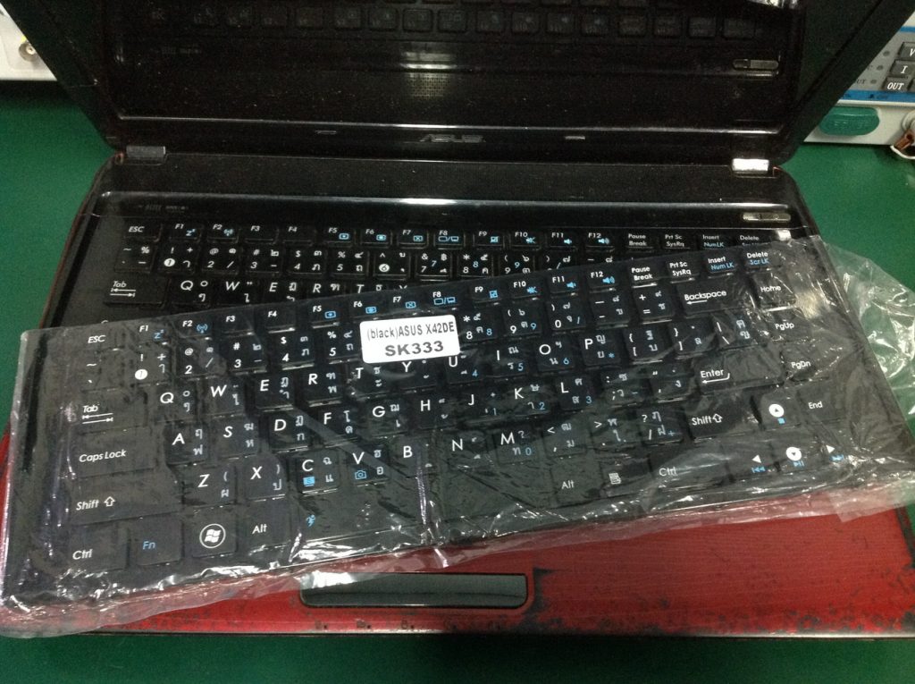 ASUS X42DY เปลี่ยน Keyboard - ศูนย์ซ่อมโน๊ตบุ๊คหล่มสัก